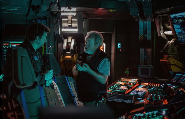 Titan Books has confirmed that they will be releasing 'Alien: Covenant ...