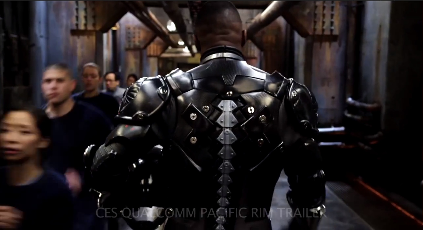 Idris Elba in Jaeger Pilot Suit (Pacific Rim Trailer Screen Caps Image ...
