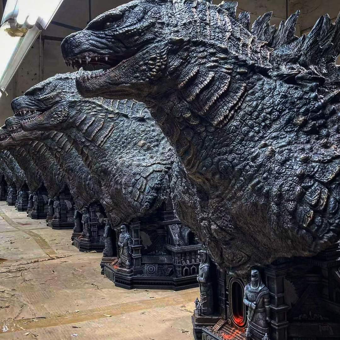 Sneak peek of Godzilla bust from GvK by Prime 1 Studio! | Godzilla ...