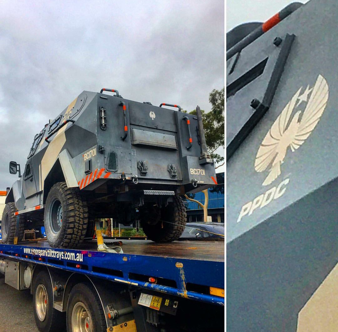 First look at vehicle props from Pacific Rim 2!